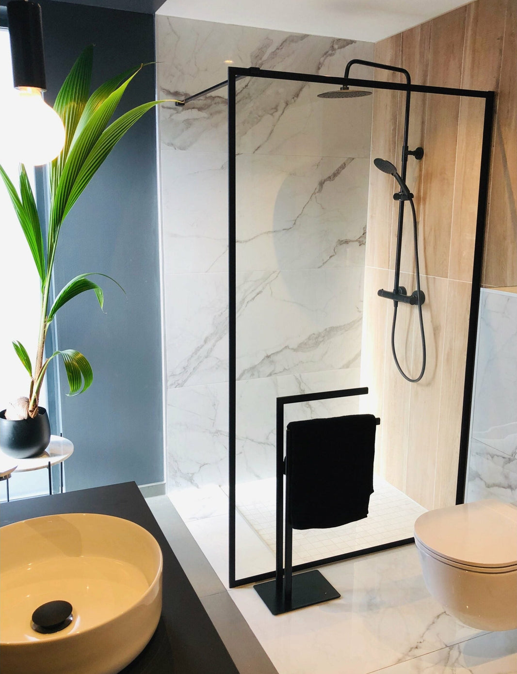 Nygaard Bad | Baderomsmøbler, toalett, speil og alt du trenger til bad